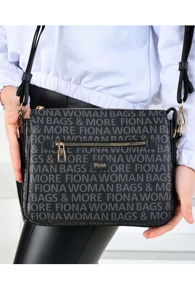 Kadın Çok Bölmeli Lüks Omuz Askılı Postacı Omuz Çantası Kadın Çok Bölmeli Lüks Omuz Askılı Postacı Omuz Çantası