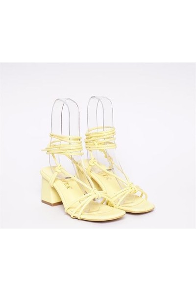 Enes Kadın Topuklu Sandalet-Sarı Cılt Enes Kadın Topuklu Sandalet-Sarı Cılt