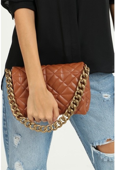 Gudubags Kadın Zincirli Kapitone Nakışlı Askılı Omuz Çanta