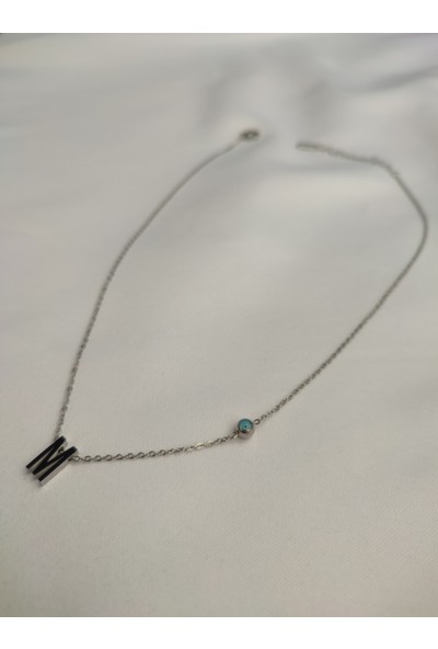 Gümüş Mavi Boncuk Detaylı M Harfli Kolye Gümüş Mavi Boncuk Detaylı M Harfli Kolye