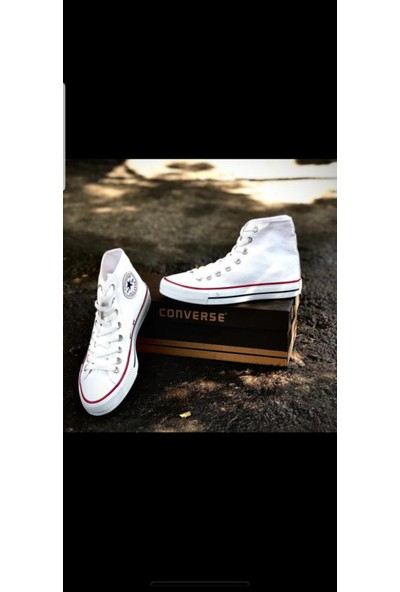 İnce Converse Günlük Beyaz Ayakkabı