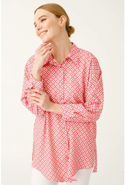 Yeni- On Fashion Yakalı Desenli Gömlek 22Y.ON.GML.64301.01