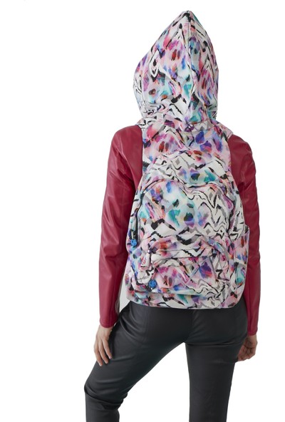 Morikukko Etnik Desenli Renkli Kapüşonu Fermuarlı Içi Mavi Sırt Çantası Morikukko Etnik Desenli Renkli Kapüşonu Fermuarlı Içi Mavi Sırt Çantası