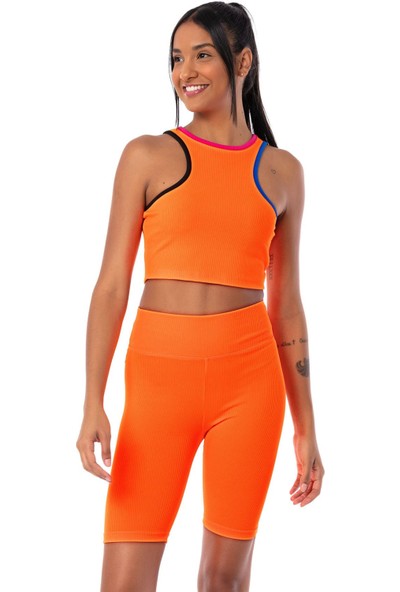 Turuncu Renkli Biye Detaylı Yüzücü Crop ve Yüksek Bel Kısa Biker Tayt Takım Turuncu Renkli Biye Detaylı Yüzücü Crop ve Yüksek Bel Kısa Biker Tayt Takım