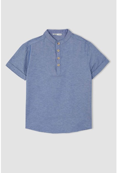 DeFacto Erkek Çocuk Regular Fit Yarım Balıkçı Yaka Kısa Kollu Gömlek X4574A622HS DeFacto Erkek Çocuk Regular Fit Yarım Balıkçı Yaka Kısa Kollu Gömlek X4574A622HS