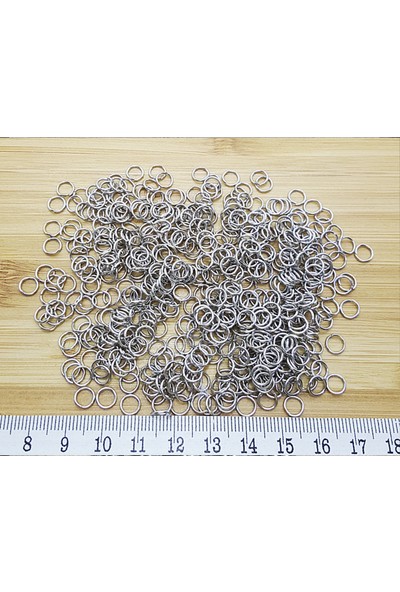 Kezban Tekstil 15 gr Nikel / Gümüş Renk 6mm Metal Takı Yapım Halkası ,klips Halka ( ~200 Adet) Kezban Tekstil 15 gr Nikel / Gümüş Renk 6mm Metal Takı Yapım Halkası ,klips Halka ( ~200 Adet)