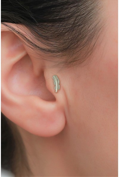 Bayar Gold 14 Ayar Altın Tüy Figürlü Tragus Piercing Bayar Gold 14 Ayar Altın Tüy Figürlü Tragus Piercing