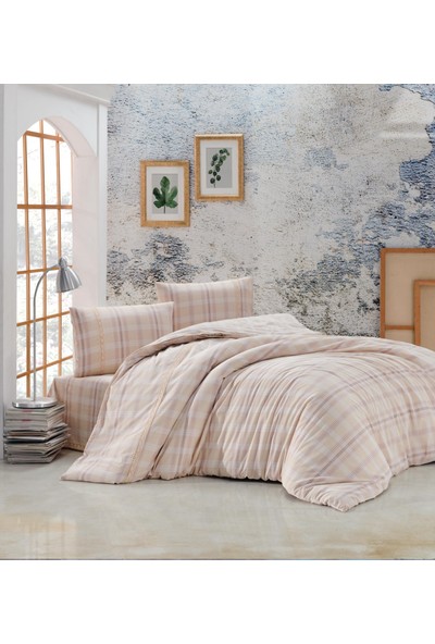 Buldan Işi Otantik Bordo Çizgili Gipürlü Çift Kişilik Kutulu Nevresim Takımı Buldan Işi Otantik Bordo Çizgili Gipürlü Çift Kişilik Kutulu Nevresim Takımı