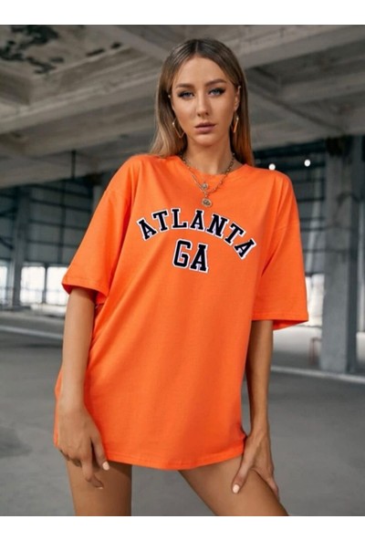 Smyrna Giyim Atlanta Baskılı Turuncu Kadın Oversize Tişört Smyrna Giyim Atlanta Baskılı Turuncu Kadın Oversize Tişört