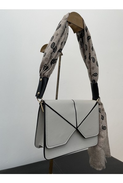 Sisaart Fular Askılı Omuz Çantası Sisaart Fular Askılı Omuz Çantası