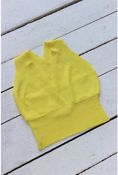 Sarı Sırtı Çapraz Triko Atlet