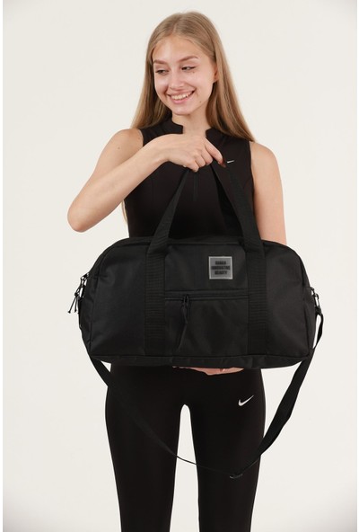 Shaka U33 Siyah Unisex Önü Cepli Uzun Askılı Seyahat Fitness ve Spor Çantası B:28 E:48 G:15 cm