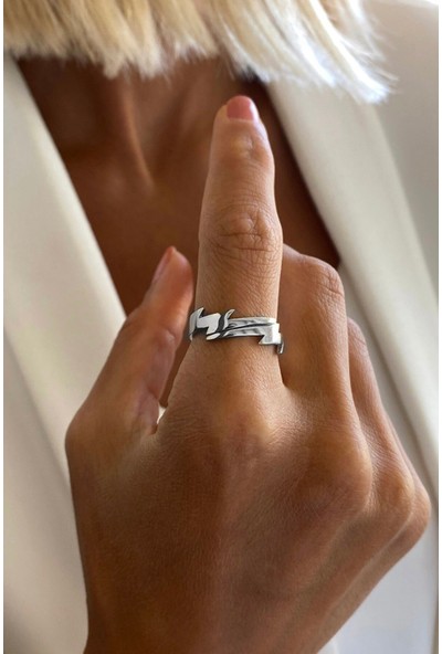 The Collection Ayarlanabilir Gümüş Renk Şimşek Yüzük The Collection Ayarlanabilir Gümüş Renk Şimşek Yüzük