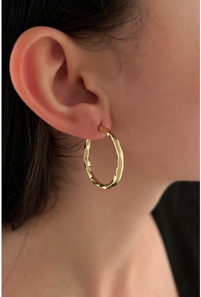 14 Ayar Altın Desenli Geniş Halka Küpe