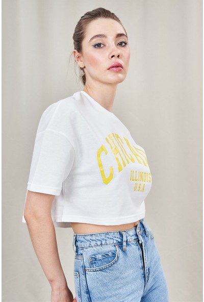 Chıcago Baskılı Crop Tişört - Beyaz