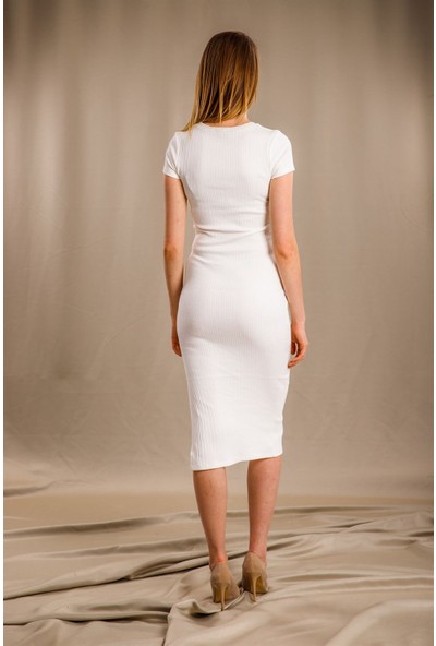 Göğüs Pencereli Uzun Triko Elbise - Ekru