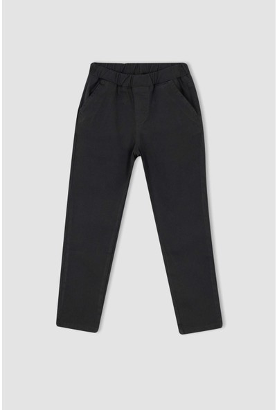 DeFacto Erkek Çocuk Regular Fit Düz Paça Gabardin Pantolon T8850A622AU
