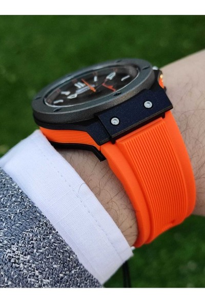Slazenger Silikon Kasa Silikon Kordon 10 Atm Suya Dayanıklı Erkek Kol Saati Slazenger Silikon Kasa Silikon Kordon 10 Atm Suya Dayanıklı Erkek Kol Saati