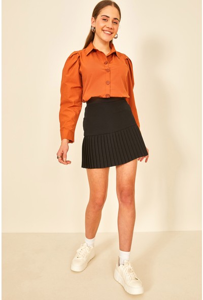 Oshebu Asimetrik Kesim Büyük Düğmeli Gömlek