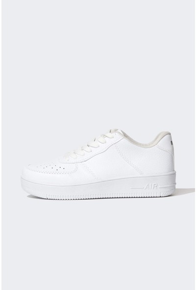 DeFacto Kadın Bağcıklı Düz Taban Deri Deri SNEAKER W0571AZ22AU