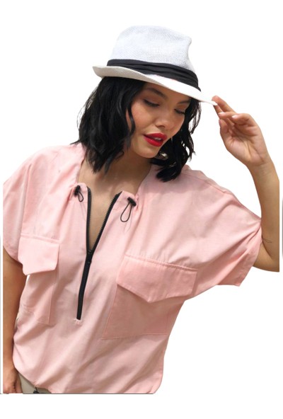 Pembe Renk Yaka ve Bel Kısmı Büzgü Detaylı Cepli Fermuarlı Tasarım Bluz