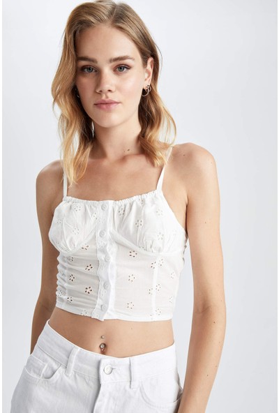 DeFacto Fitted Kalp Yaka Askılı Brode Crop BLUZ Y0883AZ22HS