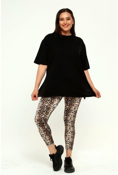 Siyezen Büyük Beden Yırtmaçlı Basic Bluz Siyah Siyezen Büyük Beden Yırtmaçlı Basic Bluz Siyah