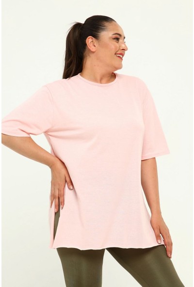 Siyezen Büyük Beden Yırtmaçlı Basic Bluz Yavruağzı Siyezen Büyük Beden Yırtmaçlı Basic Bluz Yavruağzı