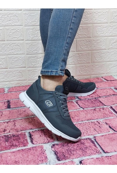 Crush 652 Füme Fuspetli Ortapedik Hafif Spor Ayakkabı Crush 652 Füme Fuspetli Ortapedik Hafif Spor Ayakkabı