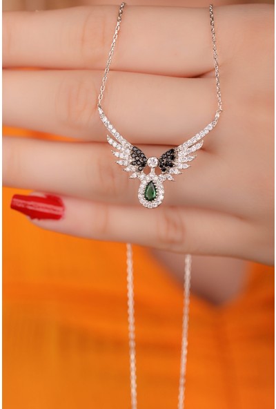 Encili Silver 925 Ayar Gümüş Zümrüt Taşlı Melek Kanadı Kadın Kolye Encili Silver 925 Ayar Gümüş Zümrüt Taşlı Melek Kanadı Kadın Kolye