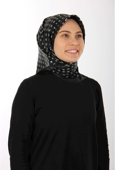 Siyah Pierre Cardin Sura Ipek Eşarp 4839230 - 311 Siyah Pierre Cardin Sura Ipek Eşarp 4839230 - 311