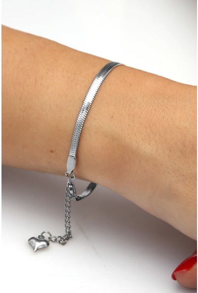 The Gifts Italyan Yılan Model Kadın Kalpli Gümüş Çelik Bileklik The Gifts Italyan Yılan Model Kadın Kalpli Gümüş Çelik Bileklik