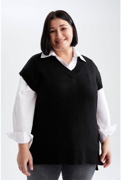 DeFacto DF Plus Büyük Beden Regular Fit V Yaka Triko Süveter X2241AZ22SP