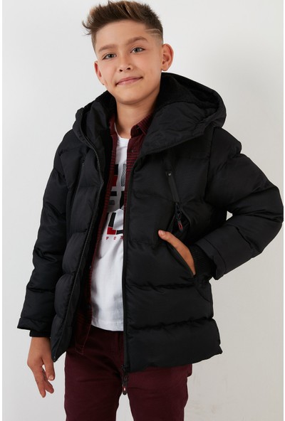 Lela Içi Peluş Astarlı Fermuarlı Cepli Kapüşonlu Şişme Mont Erkek Çocuk Mont 5760040 Lela Içi Peluş Astarlı Fermuarlı Cepli Kapüşonlu Şişme Mont Erkek Çocuk Mont 5760040