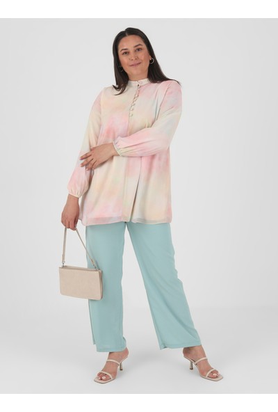 Alia Büyük Beden Simli Şifon Tunik - Toz Pembe Sarı Mavi Batik Desenli - Alia Alia Büyük Beden Simli Şifon Tunik - Toz Pembe Sarı Mavi Batik Desenli - Alia