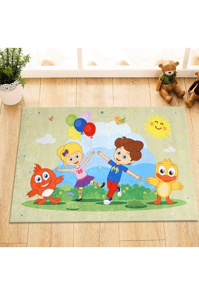 Sevimli Dostlar Çocuk Oda Halısı Gökyüzü Orjinal Lisanslı Sevimli Dostlar Çocuk Oda Halısı Gökyüzü Orjinal Lisanslı