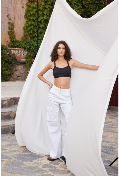 Vatkalı Sırt Detaylı Bralet Siyah