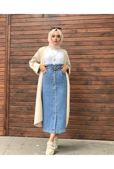 Fatella Kadın Denim Kot Kumaş Önü Düğme Detaylı Beli Kemerli Cepli Kot Etek Fatella Kadın Denim Kot Kumaş Önü Düğme Detaylı Beli Kemerli Cepli Kot Etek