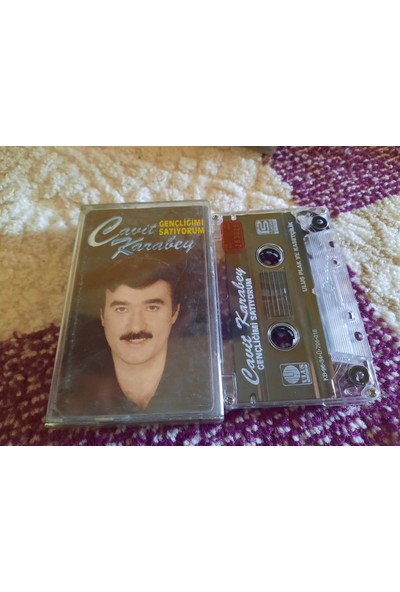 Cavit Karabey Gençliğimi Satıyorum Cam Baskı Cavit Karabey Gençliğimi Satıyorum Cam Baskı