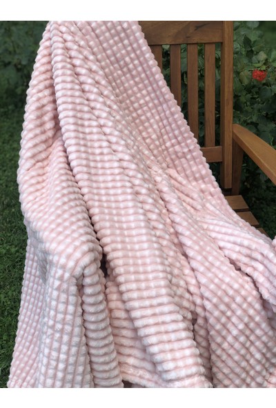 Merinos Piramit Çift Kişilik Battaniye