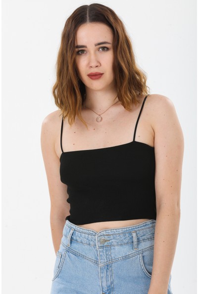 U&O Siyah Casual Kare Yaka Askılı Krop