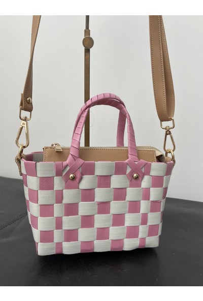 Plastik Örme Mini Boy Çapraz Çanta Plastik Örme Mini Boy Çapraz Çanta