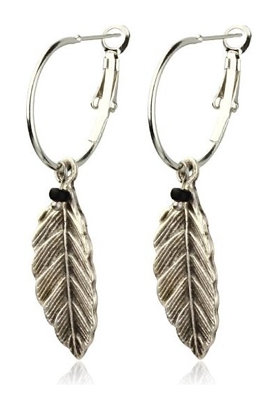 Attach Kl-Obje ve Boncuk Halka Küpe Yaprak Silver Renk Attach Kl-Obje ve Boncuk Halka Küpe Yaprak Silver Renk