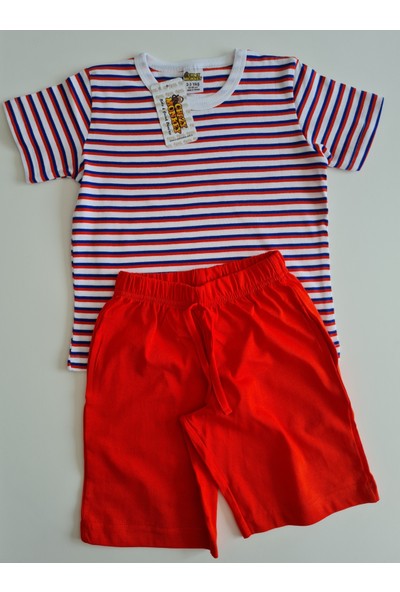 Crazy Monkey Bisiklet Yaka Kısa Kollu Çizgili Cep Detaylı Tişört ve Kaprili Takım Crazy Monkey Bisiklet Yaka Kısa Kollu Çizgili Cep Detaylı Tişört ve Kaprili Takım