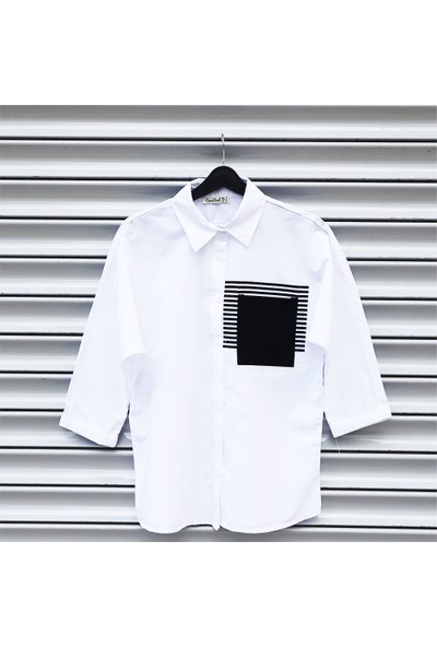 Saylık Rahat Kesim Beyaz Baskılı Kadın Gömlek