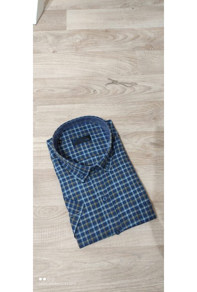 Fatella Erkek Rahat Kesim Klasik Kısa Kol Gömlek Fatella Erkek Rahat Kesim Klasik Kısa Kol Gömlek