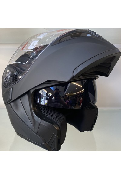 Xspeed Ece Belgeli Çene Açılır Kask Mat Siyah Yeni Sezon Xspeed Ece Belgeli Çene Açılır Kask Mat Siyah Yeni Sezon