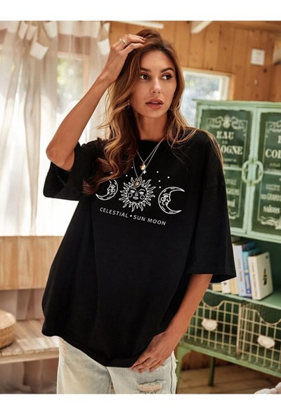 Laluvia Kadın Ay ve Güneş Baskılı T-Shirt