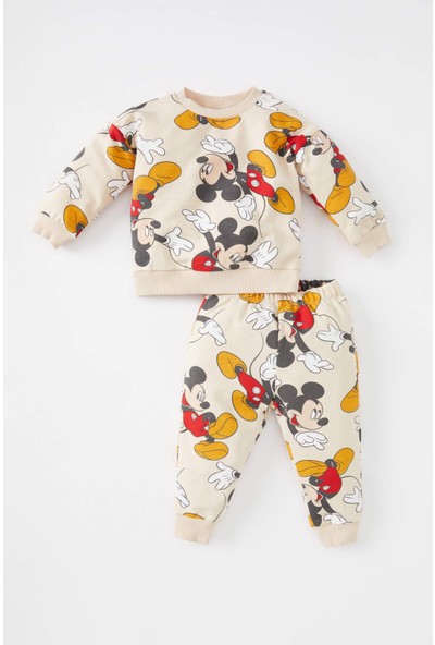 DeFacto Erkek Bebek Disney Mickey & Minnie Lisanslı Regular Fit Sweatshirt Eşofman Alt Takım Y4946A222AU DeFacto Erkek Bebek Disney Mickey & Minnie Lisanslı Regular Fit Sweatshirt Eşofman Alt Takım Y4946A222AU