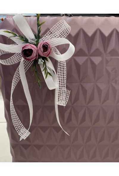 Elzem Tasarım Hediyelik Çiçekli Bohça Süsü - Bavul Süsü Elzem Tasarım Hediyelik Çiçekli Bohça Süsü - Bavul Süsü